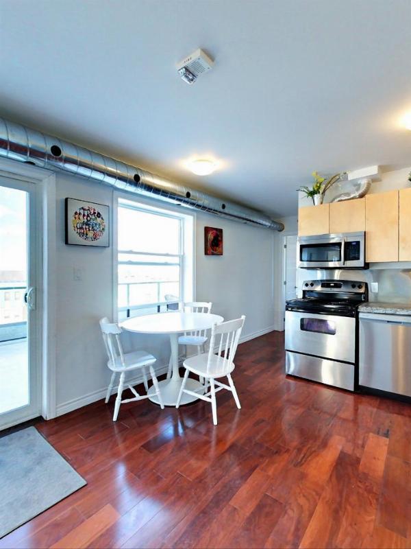 NomadHomes Listings | Kingston Ontario | 3D Tours | Floorplans | Drone ...